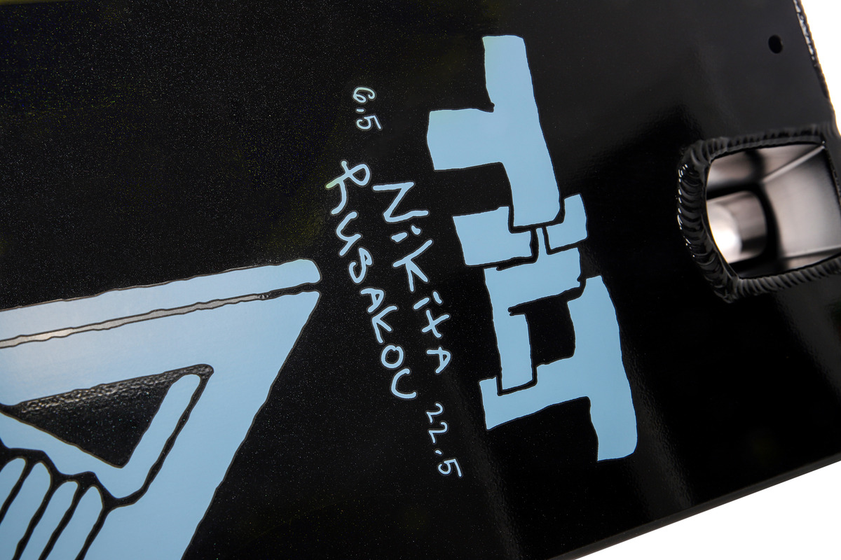 Deck Tilt Selects Nikita Metallic Size 16,5 / 59,7cm