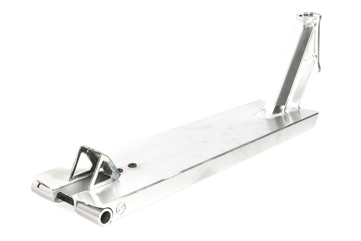 Deck Native Advent V2 Brut Taille 13,5 / 58,4cm